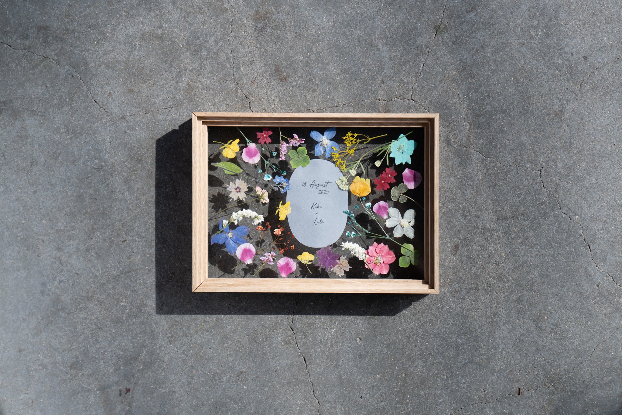 【東京・大阪・奈良 持ち込み可】アフターブーケ Moebe-ame S-size スタンド付｜押し花額装 lowergo